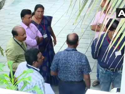 Congress MLA VS Sivakumar terms VACB raid on him 'political vendetta ...