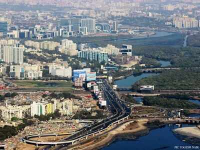 Mumbai: 19 months on, vital expansion of Mahim Causeway yet to take off ...