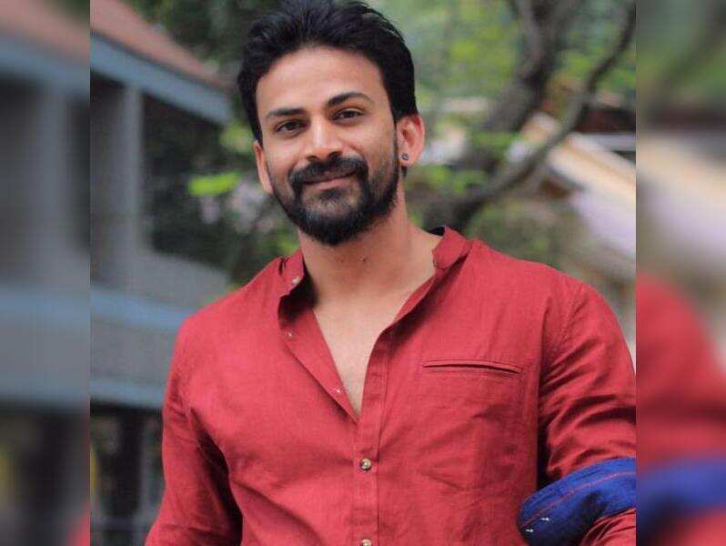 Dhananjaya to collaborate with Satya Prakash | Kannada Movie News ...