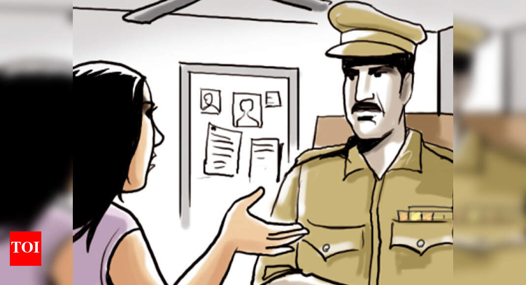 Lucknow: Neta's female acquaintance, wife file cross FIRs of assault ...