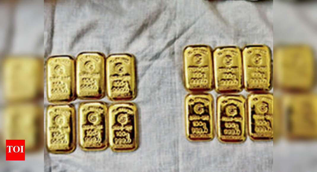 Four smugglers nabbed, 31 gold bars seized on Bengaluru-Hyderabad ...
