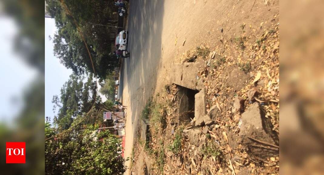 open sewage line - Times of India