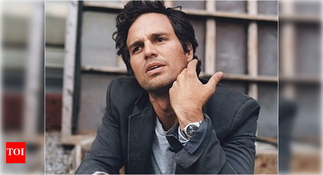 Mark Ruffalo calls Donald Trump 'public enemy no. 1' | English Movie ...