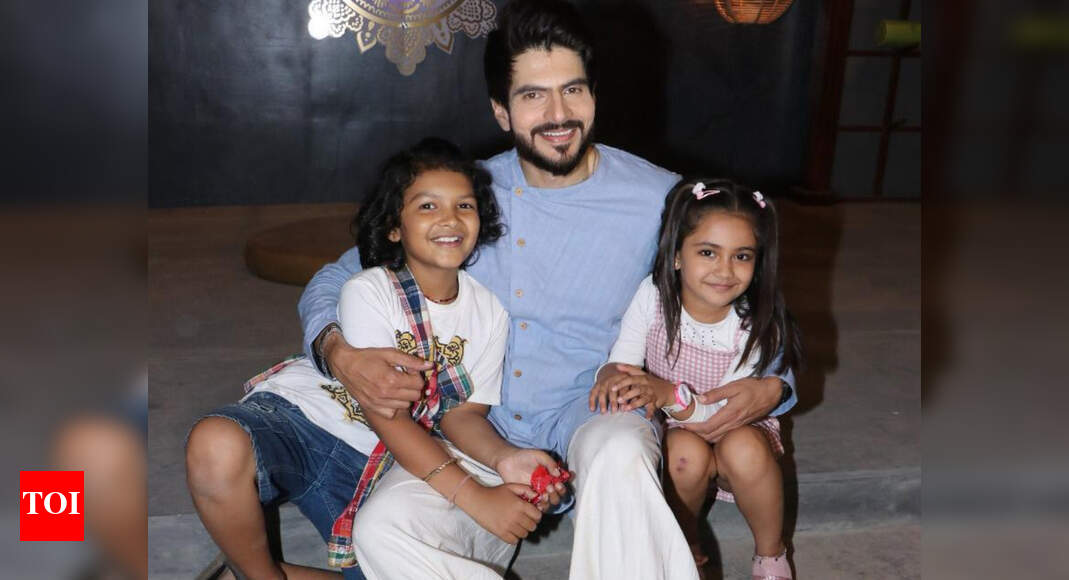 Rahil Azam turns mentor to child actors Jared and Hirva for a sequence ...