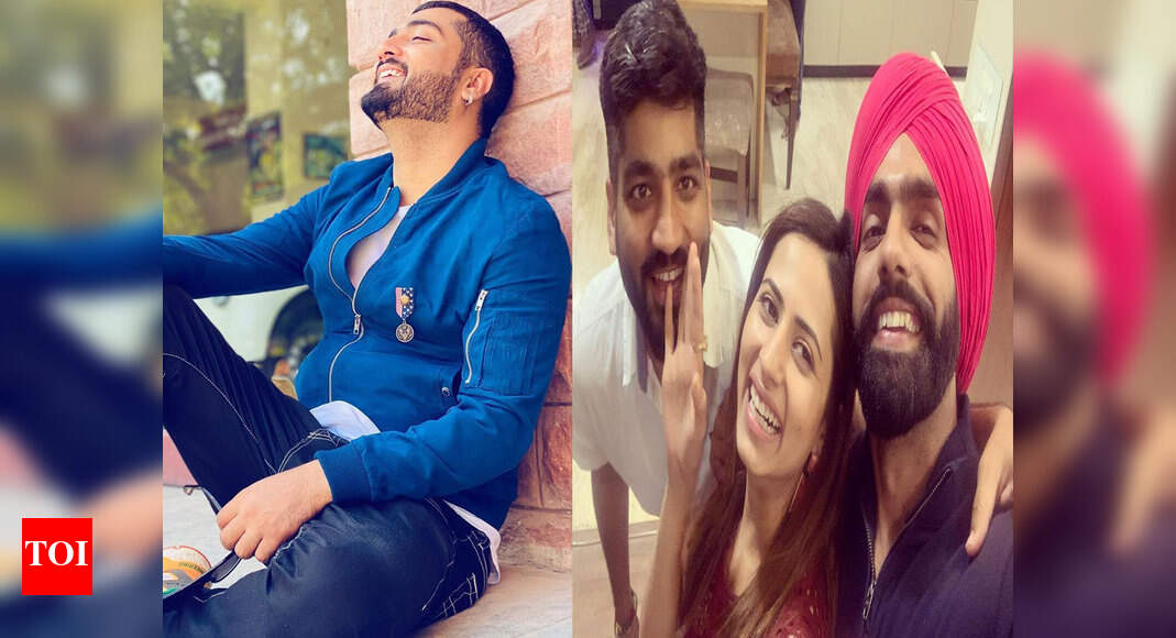 Jaani to make his debut with ‘Qismat 2’? | Punjabi Movie News - Times ...