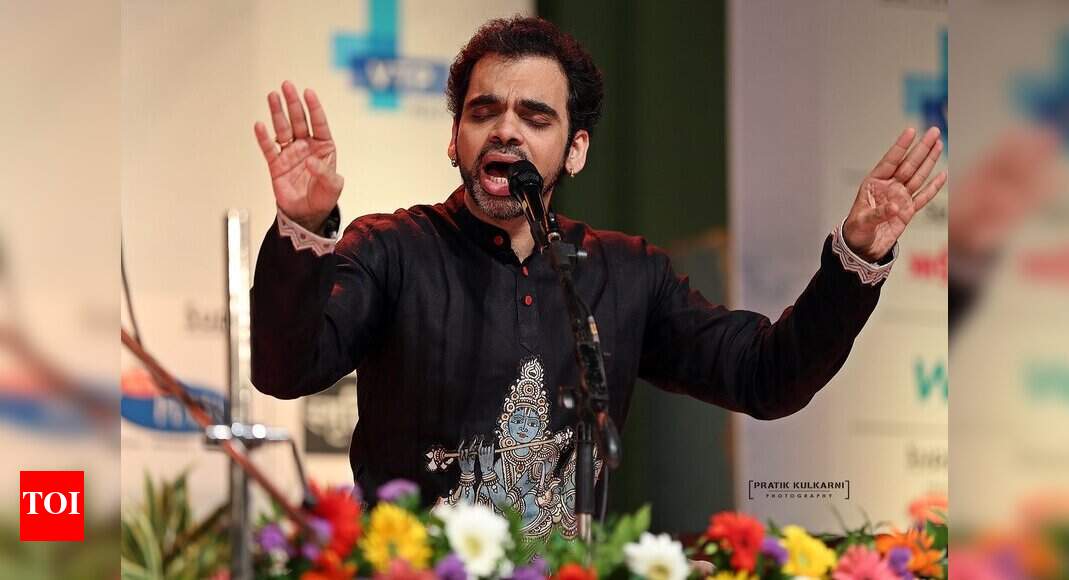 Rahul Deshpande: Classical vocalist Rahul Deshpande performed in the ...