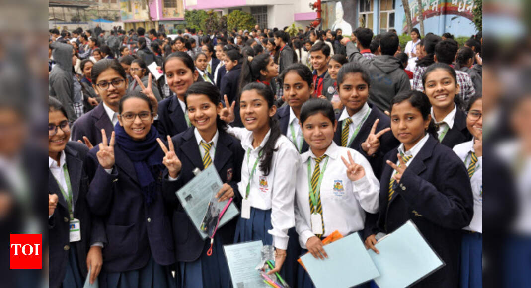 CBSE Class 12 physics paper analysis 2020: Exam Review and Students ...