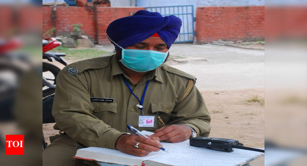 Coronavirus scare: Wear masks, gloves on duty, Chandigarh cops told ...
