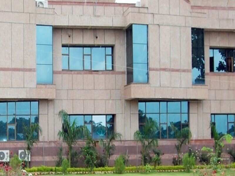 50 best engineering colleges in India other than IITs and NITs ...