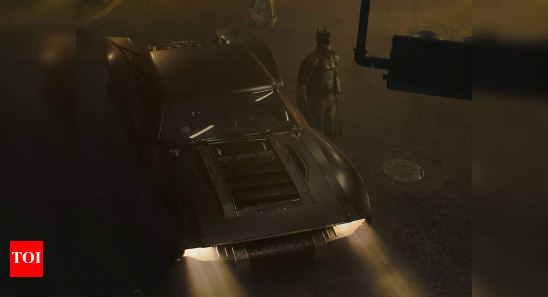 ‘The Batman’: Director Matt Reeves reveals first look of Batmobile and ...