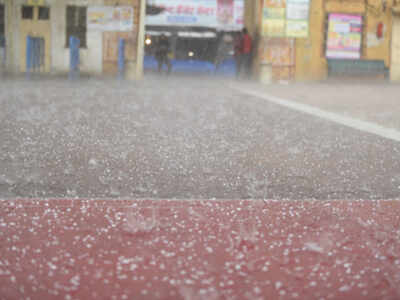 Heavy rain, hailstorm lash Rajasthan districts, damage crops | Jaipur News - Times of India