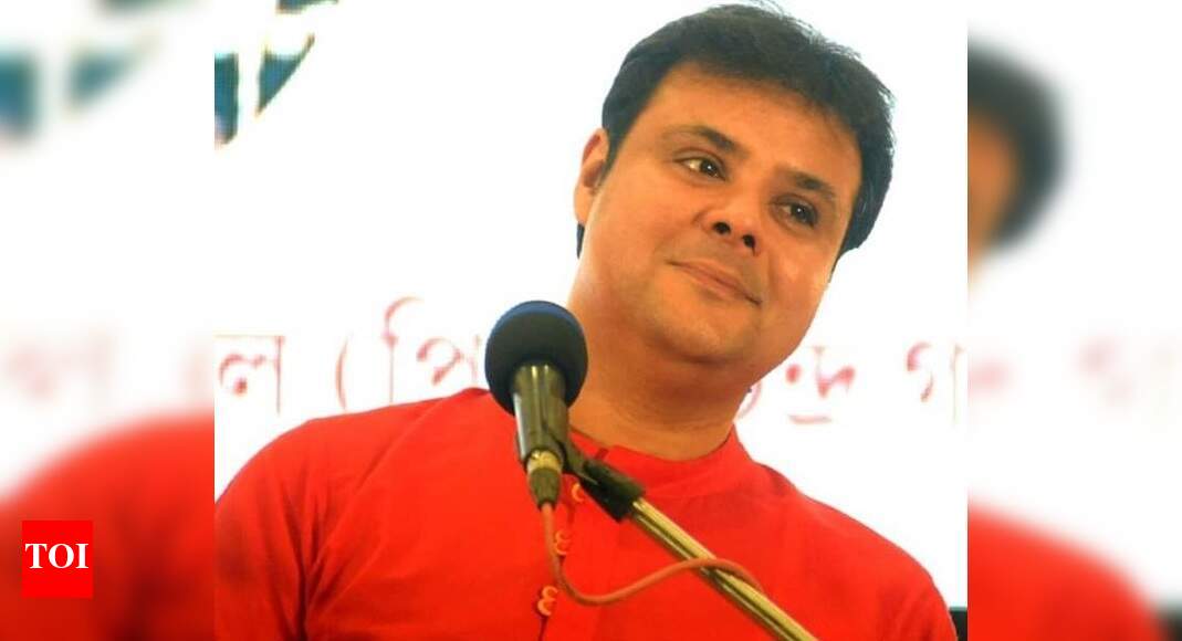 Sujoy to debut as director | Bengali Movie News - Times of India