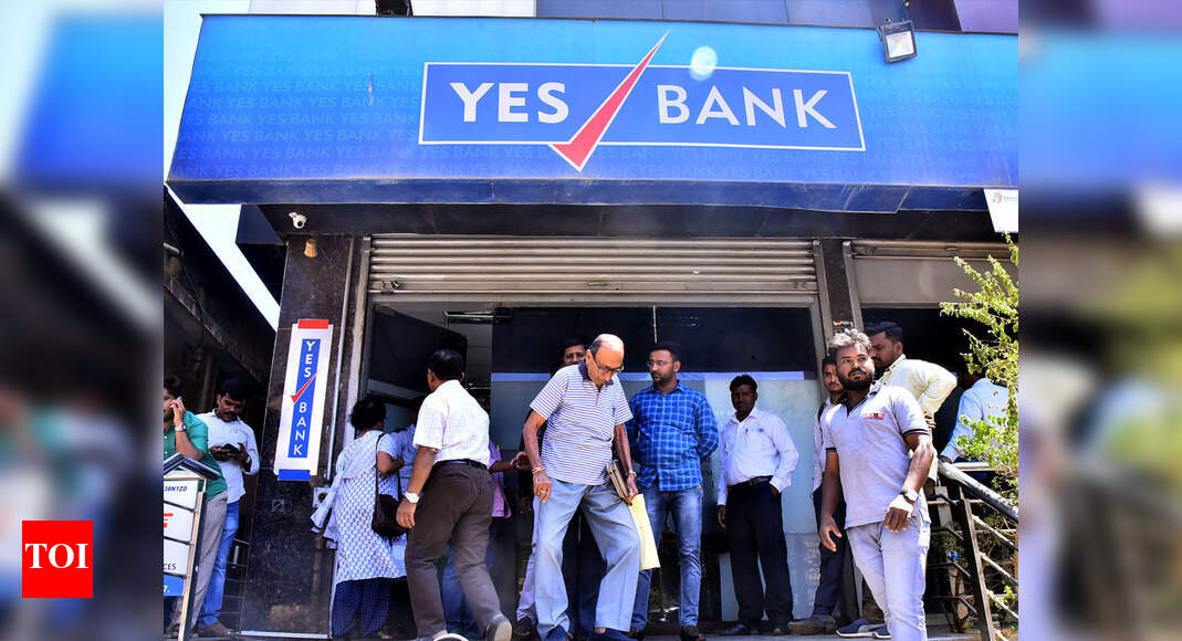 Yes Bank Latest News: Yes Bank customers worry about deposits ...