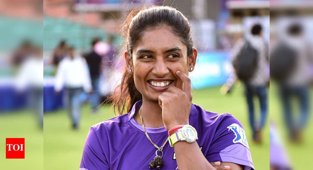 Women's T20 World Cup: Mithali Raj bats in saree, wishes luck to ...