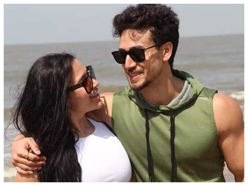 Krishna Shroff gives out major sibling goals in this endearing picture ...