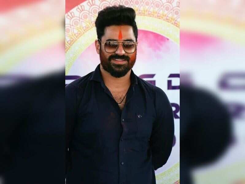 Shine Shetty celebrated Holi in Mysuru - Times of India