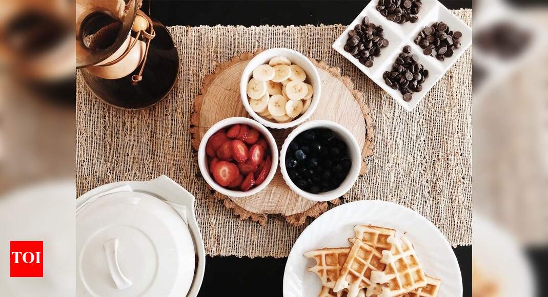 Spectacular table runner designs to elevate your dining table | - The ...