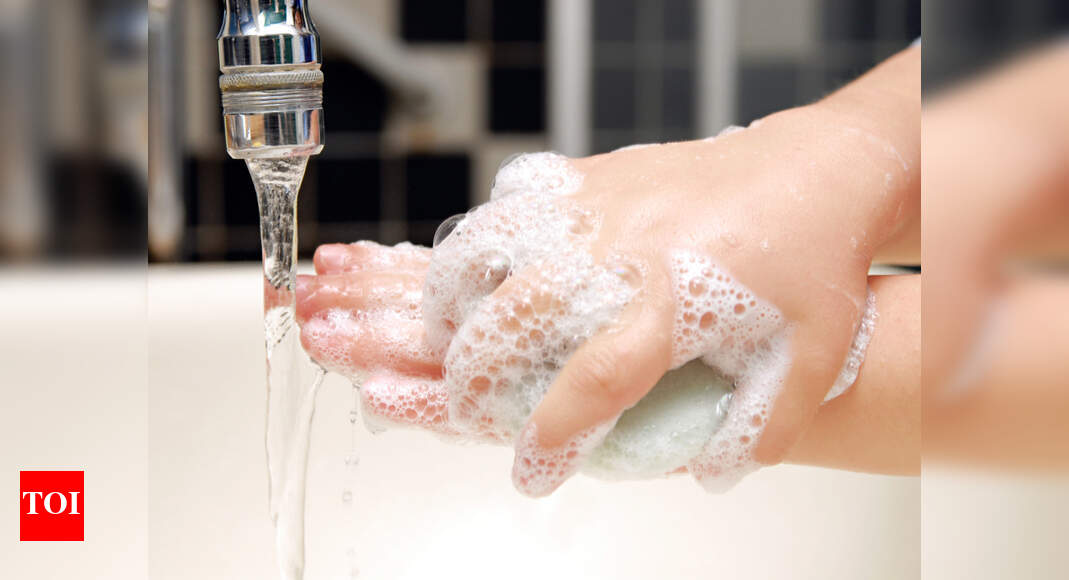 Coronavirus Prevention - The right way to wash your hands | How to Wash ...