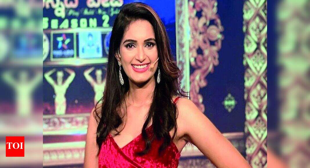 Kaavya Shastry to host a game meant only for women - Times of India