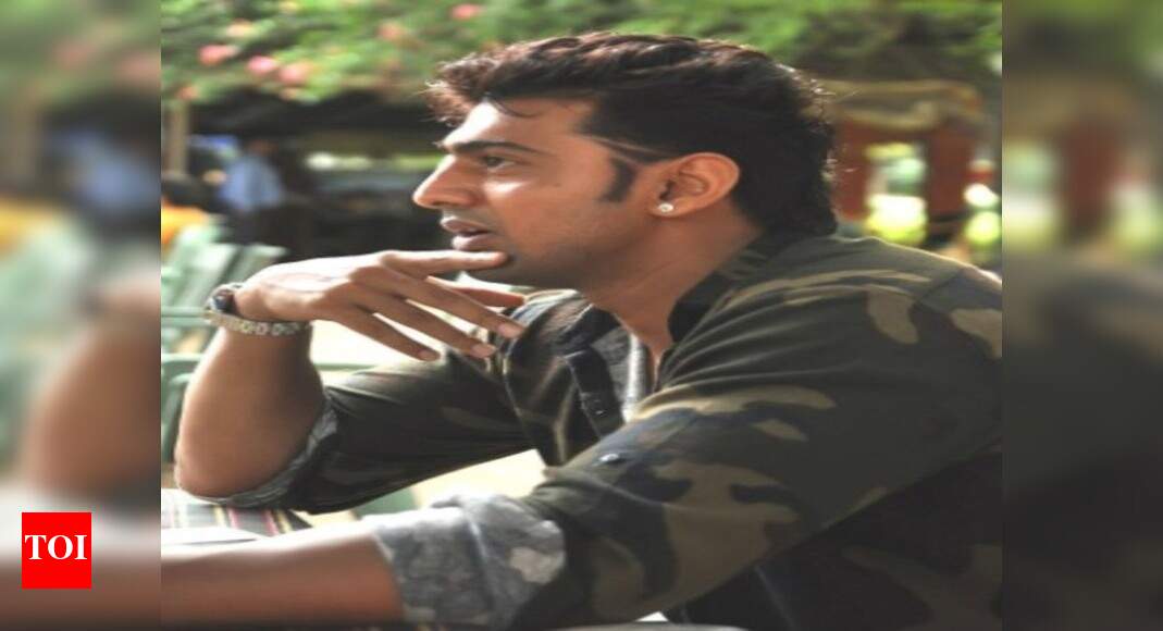 Coronavirus pandemic: Dev puts Bangladesh schedule of ‘Commando’ on hold | Bengali Movie News ...