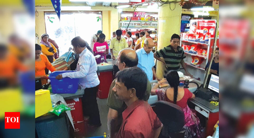 Covid-19 scare in Goa: Fearing lockdown, citizens panic-buy groceries ...