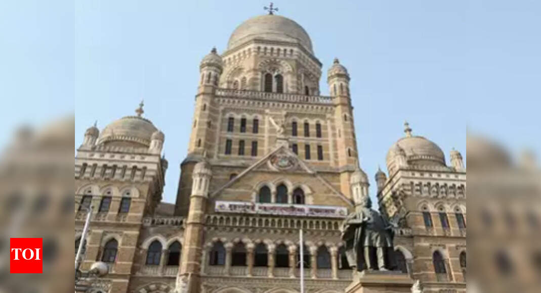 Hotels need not shut operations: BMC | Mumbai News - Times of India