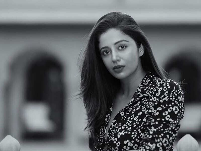 Exclusive: Nehha Pendse speaks on coronavirus outbreak; being self ...