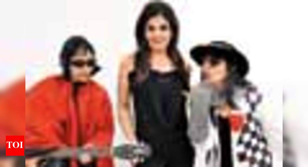 Raveena to be On Air! | Hindi Movie News - Times of India