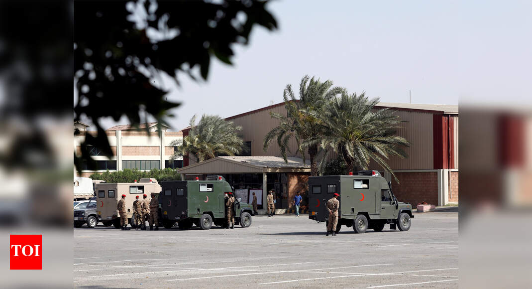 Troops deployed across Pakistan to fight COVID-19 - Times of India