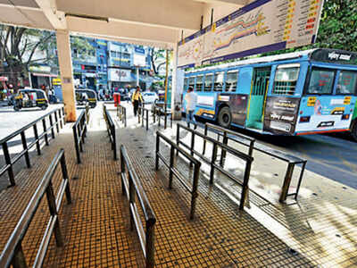PMPML buses only for emergency services staff | Pune News - Times of India