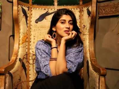 Photo: Deeksha Joshi shares a heartfelt message for elders | Gujarati ...