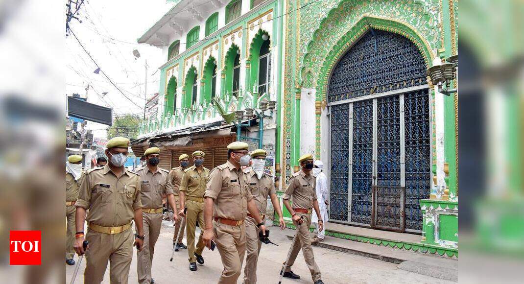 Allahabad: Covid-19 lockdown enters day 3, but rule violations continue ...