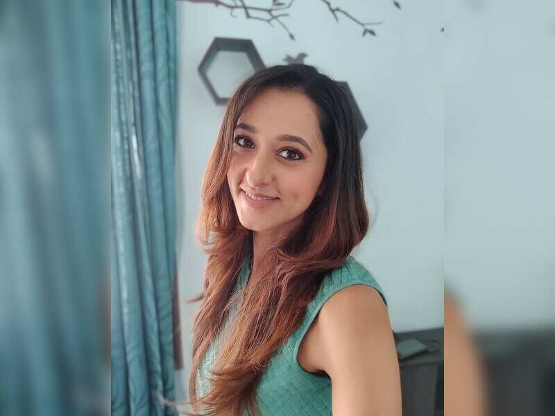 Radhika Narayan had a special Sunday date | Kannada Movie News - Times ...