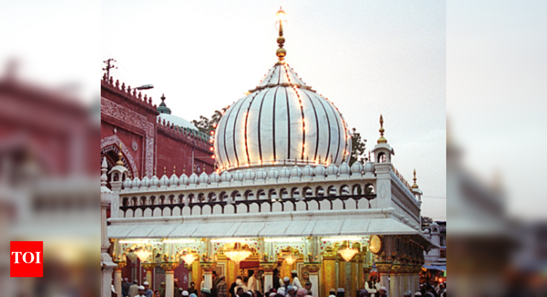 Nizamuddin Dargah: Who was Nizamuddin Auliya? | Delhi News - Times of India