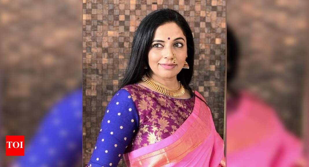 Sharvari Jamenis' classical treat! | Marathi Movie News - Times of India