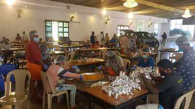 Bengalureans conduct food distribution drive | Events Movie News ...