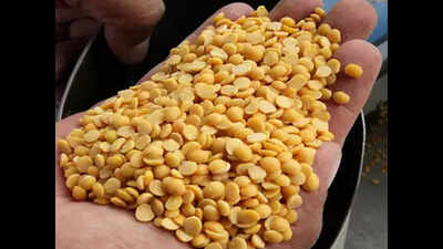 Manpower crunch triggers price surge in grains, pulses | Pune News ...