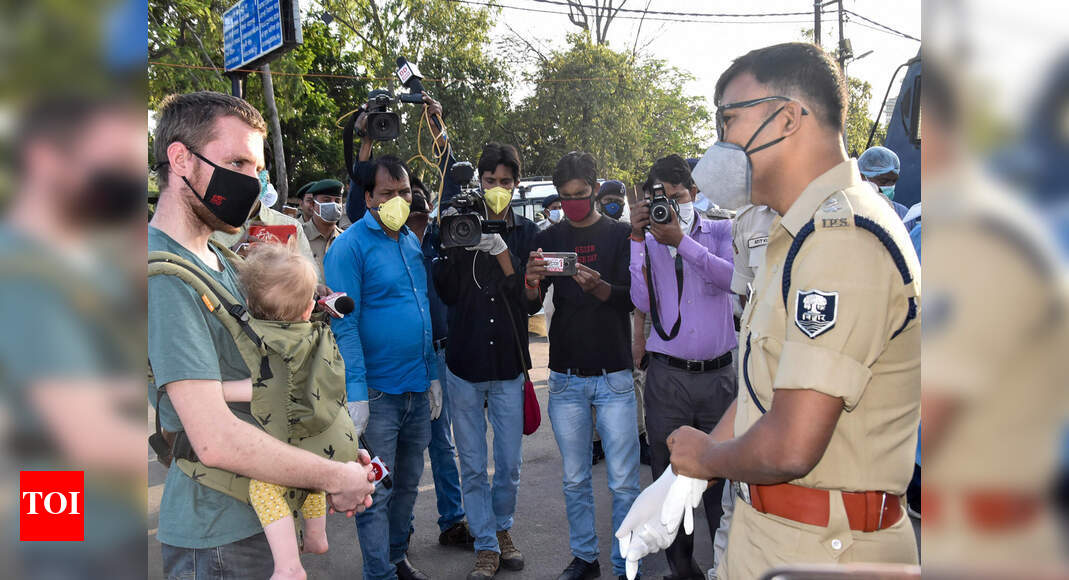 Covid-19 lockdown: Stranded Americans have left for Kolkata, says Patna SSP | Patna News - Times ...