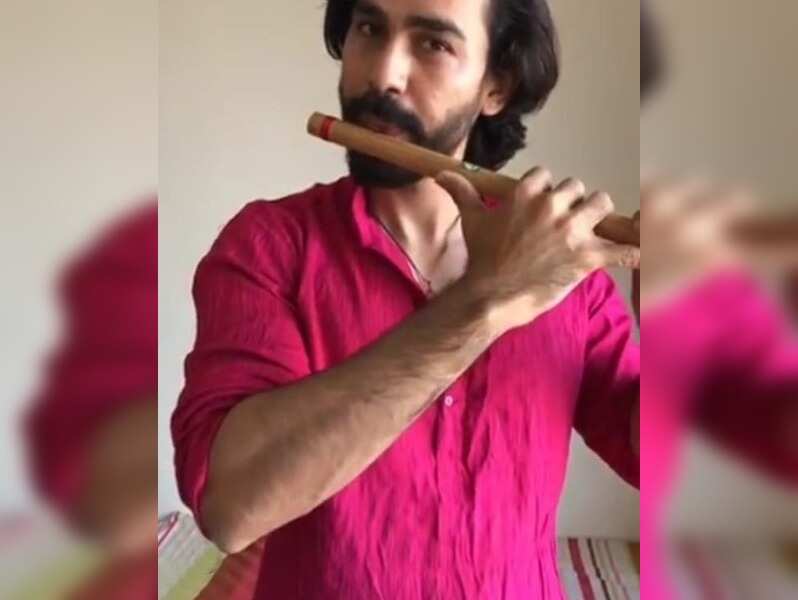 Chirag Jani explores new musical instruments during home quarantine ...