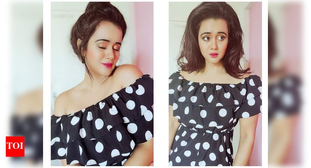 Photo: Bhojpuri actress Gunjan Pant rocks the polka dotted outfit ...