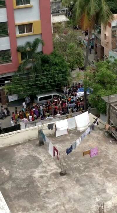 No social distancing - Times of India