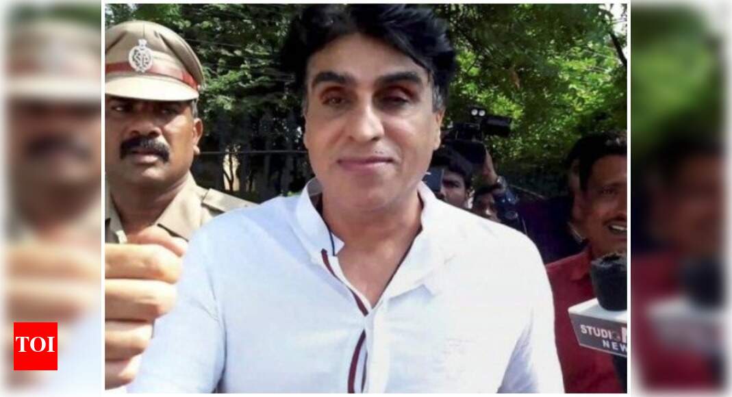 Coronavirus: Film producer Karim Morani tested positive again | Hindi ...