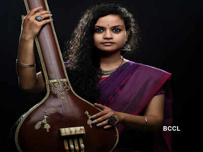 Artists shoot inspiring music videos dedicated to Covid front line ...