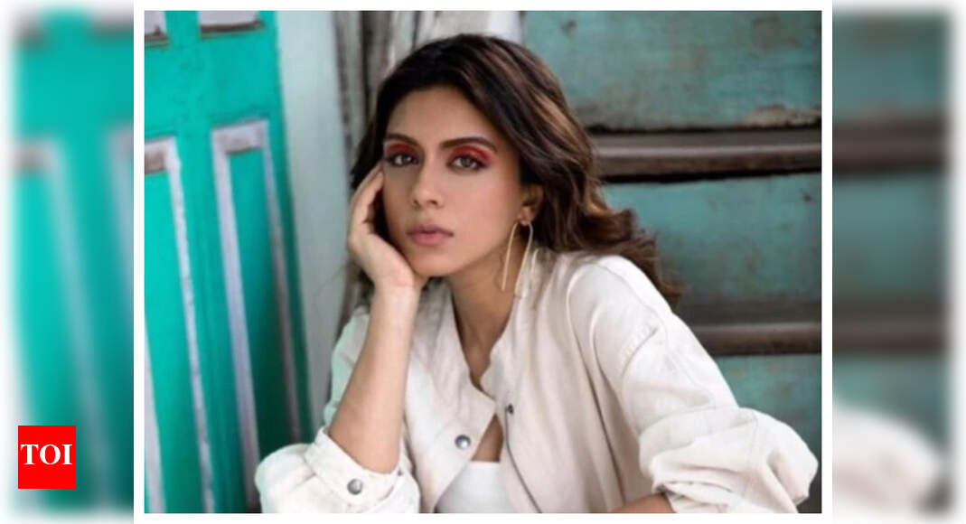 Karim Morani’s daughter Zoa Morani opens up about her battle with COVID ...
