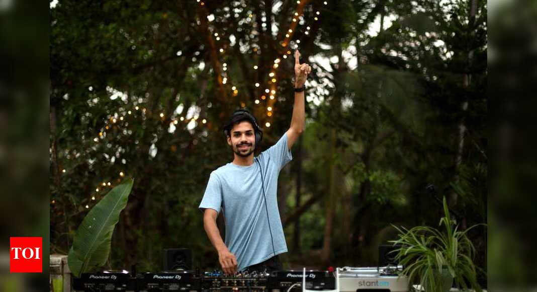 Goan artistes, DJs move the action online in lockdown - Times of India