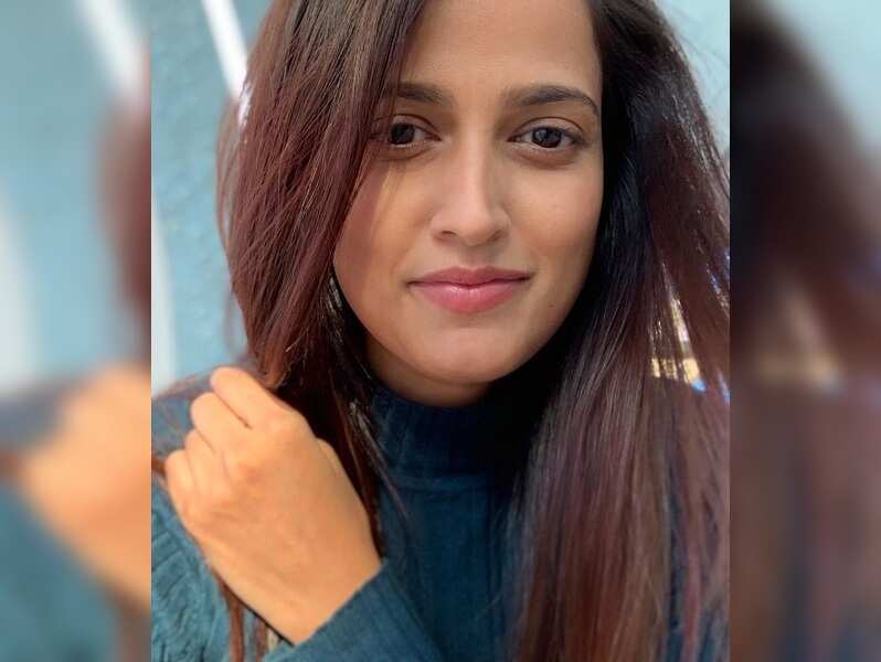 Rucha Inamdar channels her inner photography skills amid lockdown ...