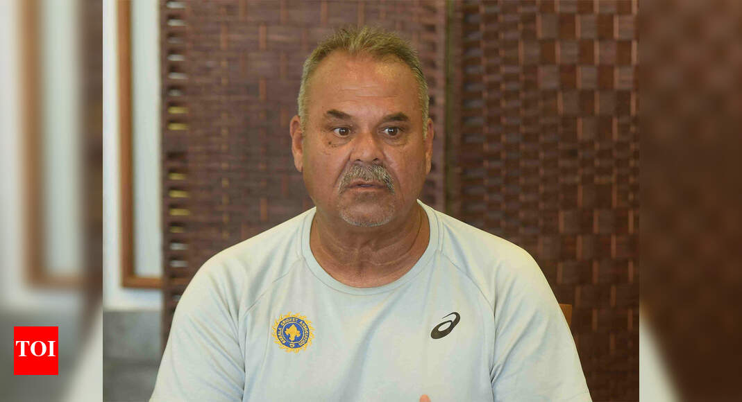 Dav Whatmore takes charge at Baroda as Director of Cricket | Cricket ...