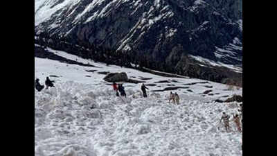 Lahaul avalanche: Search operation for missing farmer stopped | Shimla ...