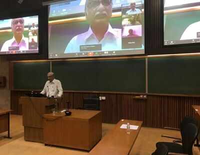 IIM Ahmedabad starts full time executive MBA course on Zoom - Times of ...