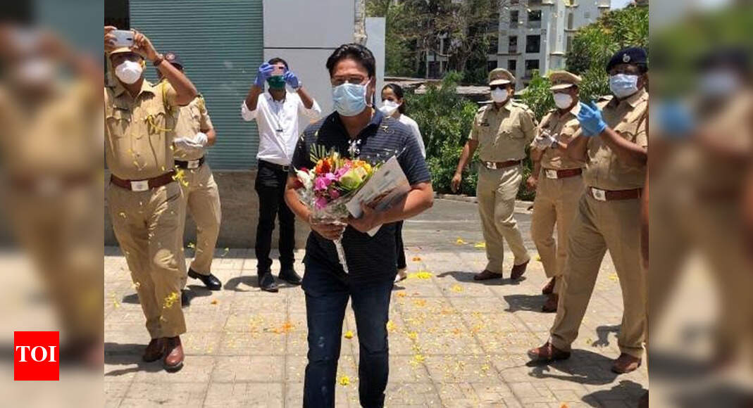 Coronavirus in Thane: Two Thane police officers win Covid-19 battle ...